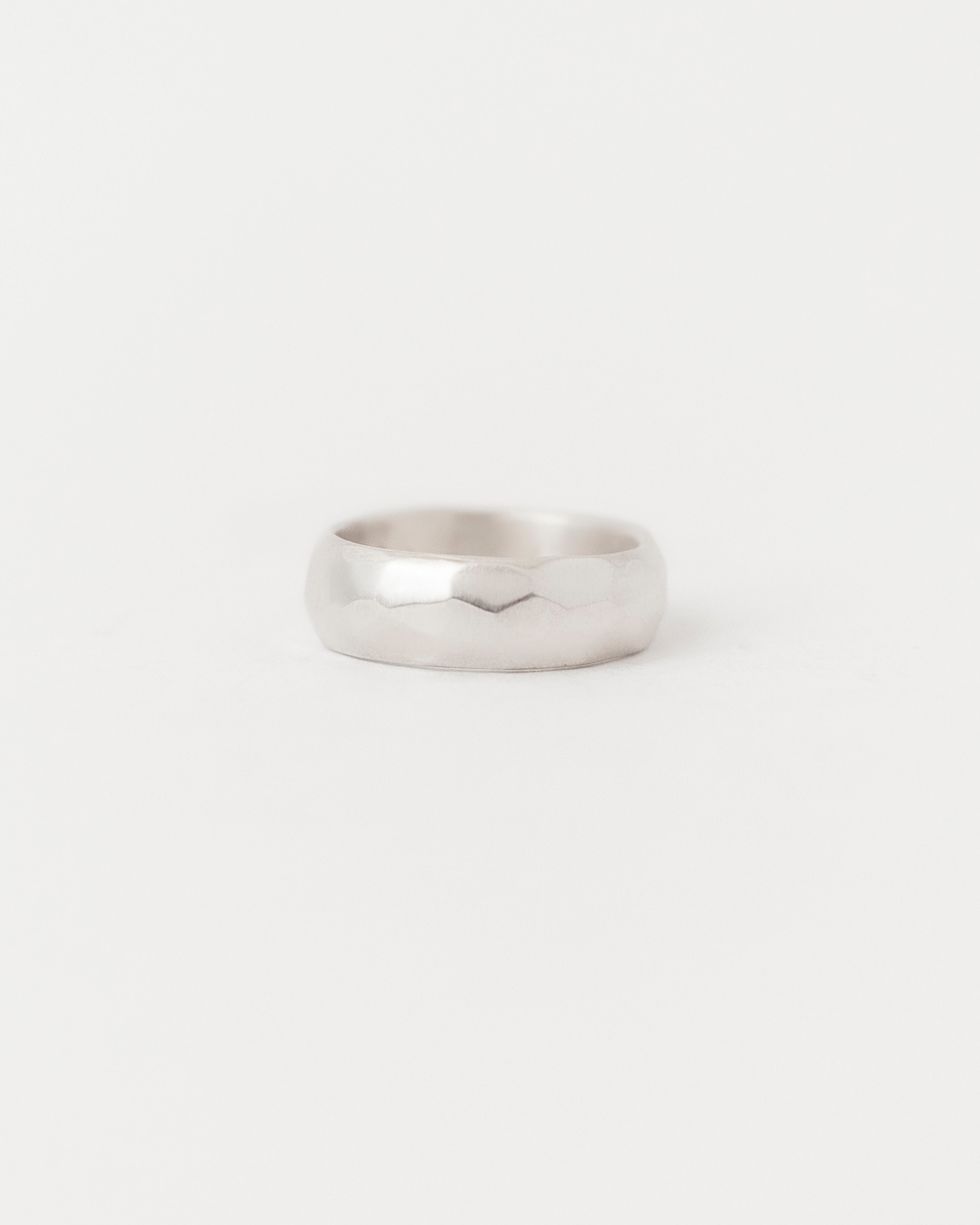 Astral Ring White Gold – Argent Silversmith