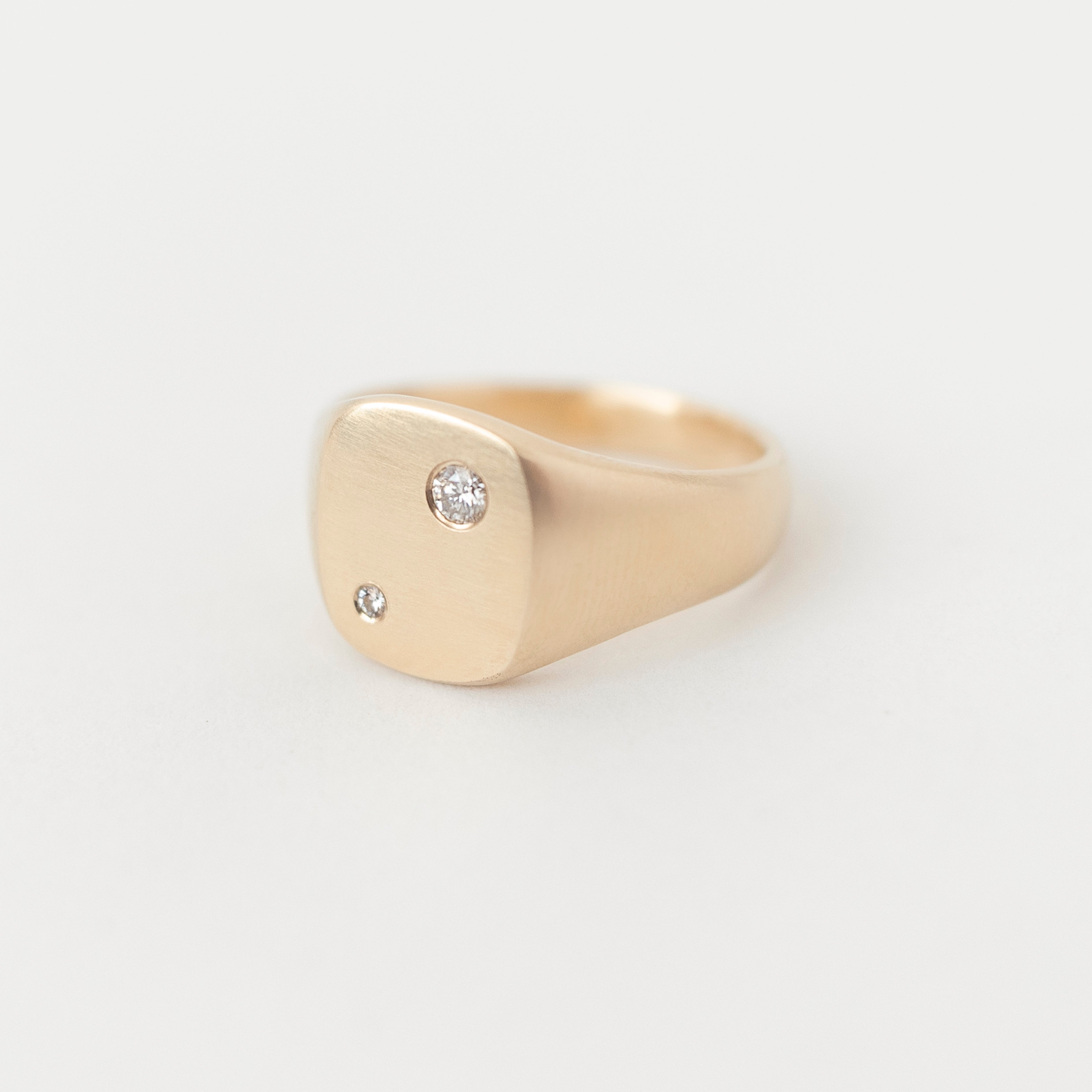Nova Signet Mini Deux Yellow Gold – Argent Silversmith