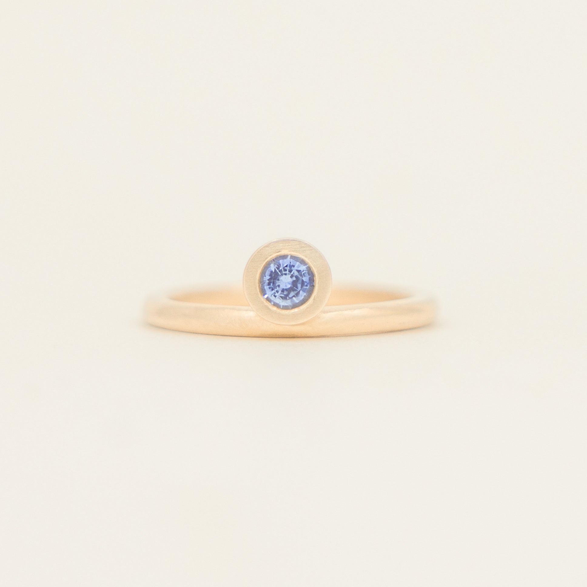 Bleuet Signature Stack - yellow gold – Argent Silversmith